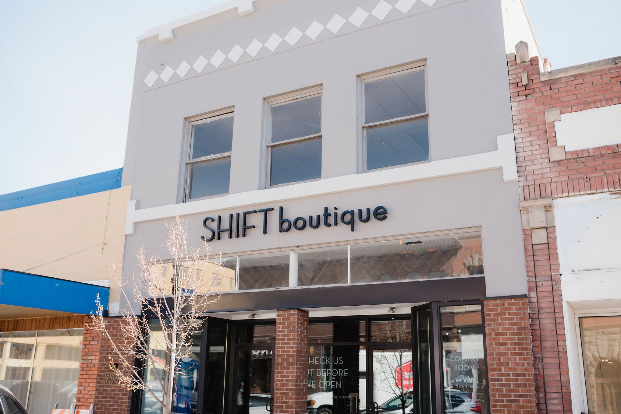 SHIFT boutique